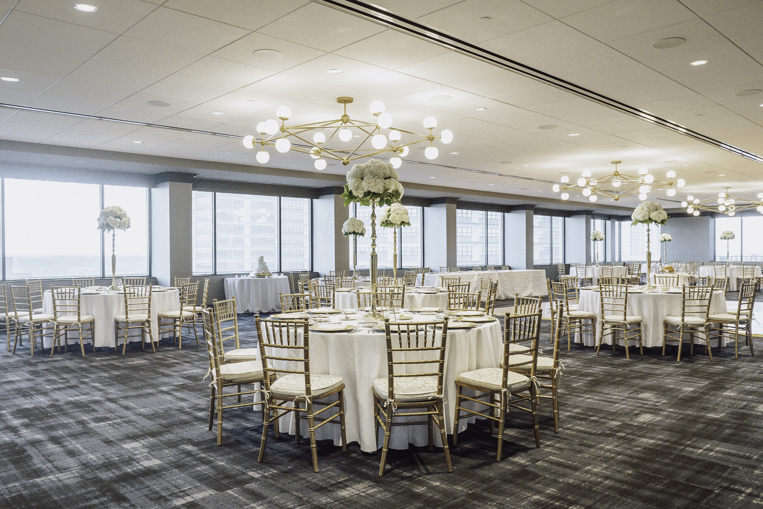 Galt house wedding | Beachweddingtips.com